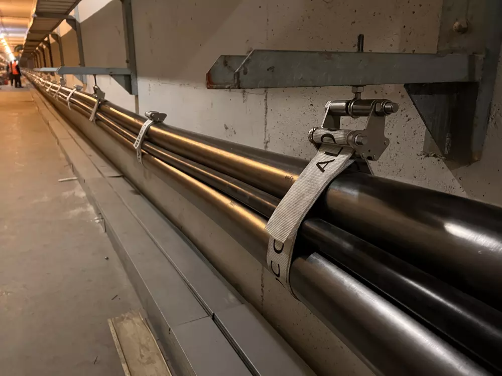 Amokabel leads the way with a successful cable installation in a 400 kv ...