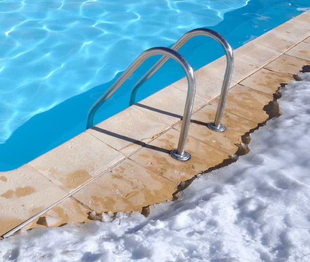 Hur sköter man poolen i vintertider?