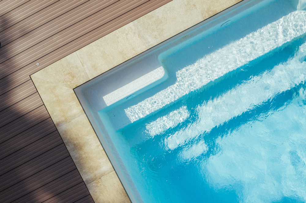 Minerva Glasfiberpool med keramisk kärna 3D Marble White